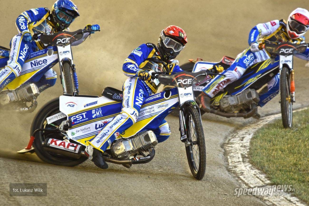 Relacja na żywo: Sparing: KS Apator Toruń - NovyHotel Falubaz Zielona ...